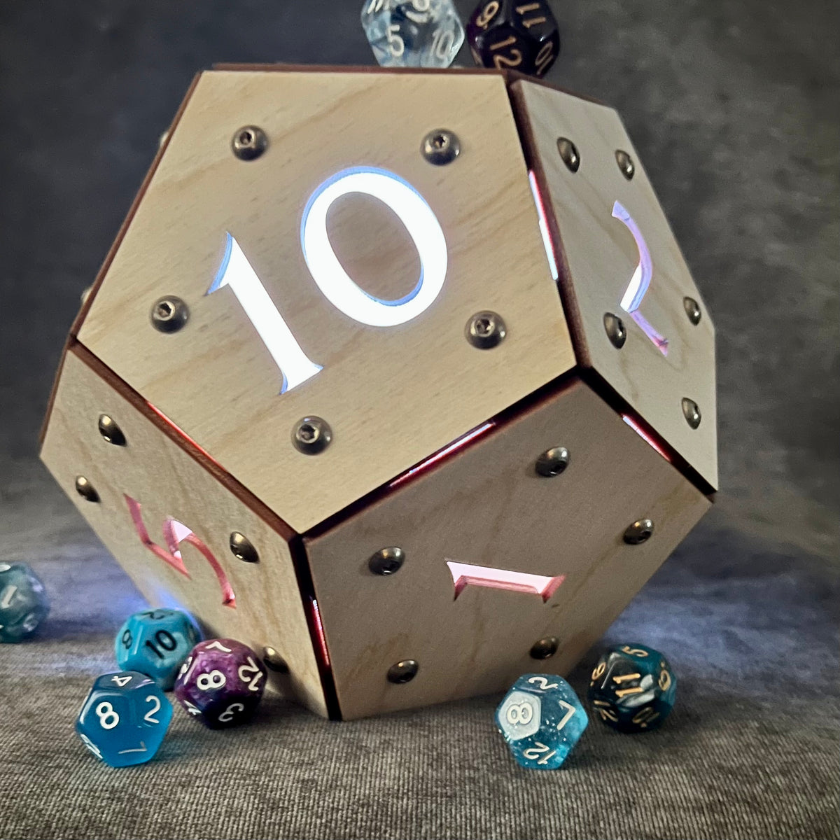 Driftglobe D12 – Works of Whimsy Studios