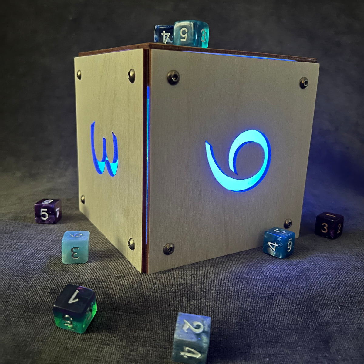 Driftglobe D6 – Works of Whimsy Studios